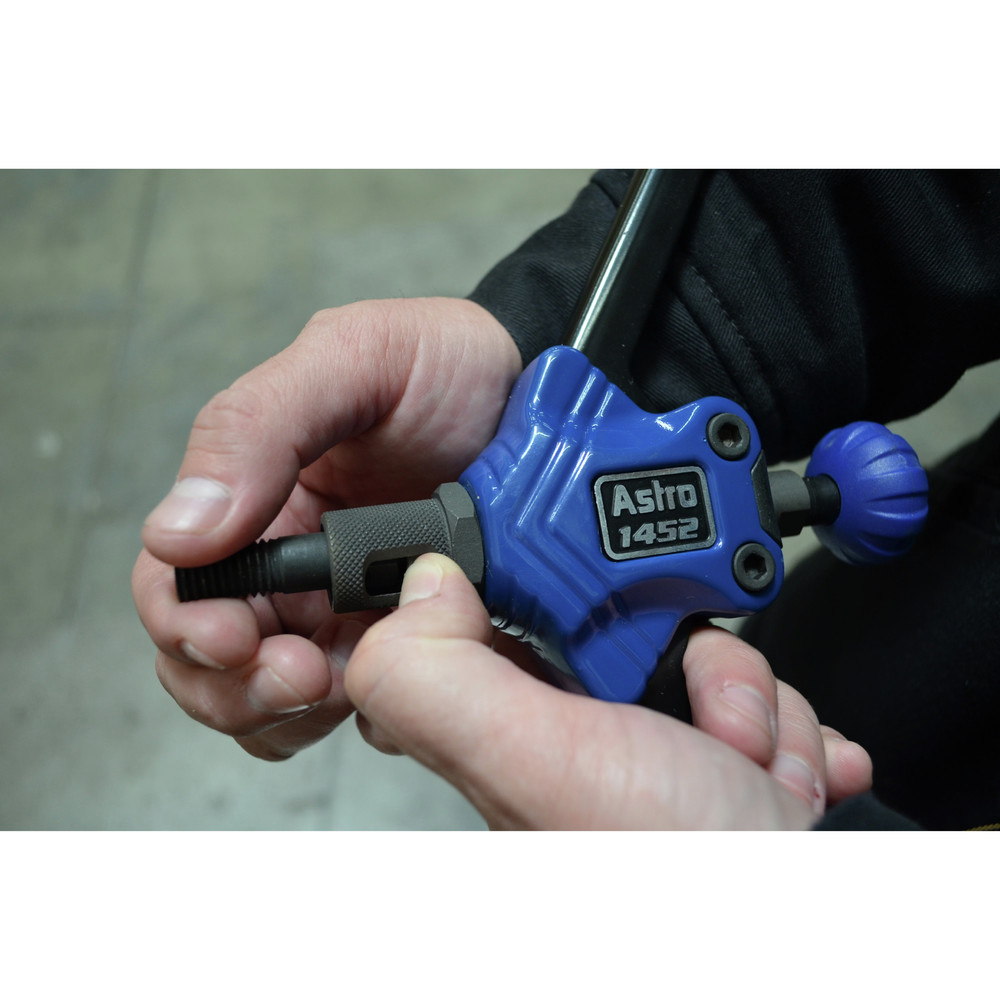 Astro Pneumatic 1/2 in. Capacity XL Nut/Thread Setting Hand Riveter Kit